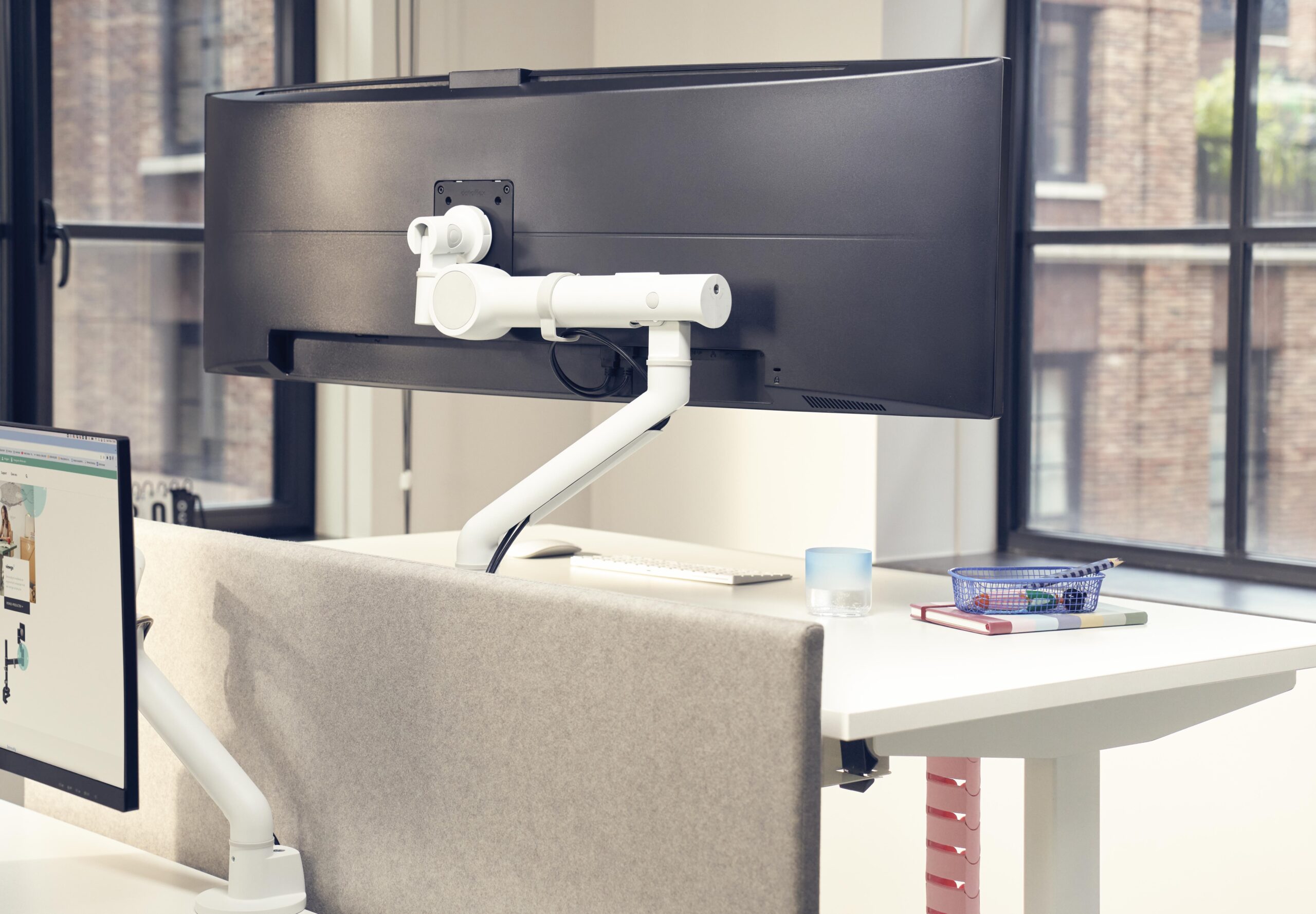 Viewgo Pro HD, dé monitorarm voor curved schermen. Profiteer van de ...